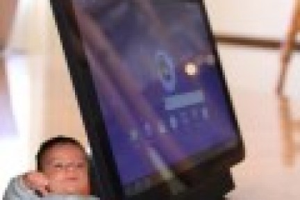 James Faucette：摩托罗拉Atrix和Xoom销量令人失望-36氪