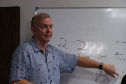 UCLA CCVL 负责人 Alan Yuille：如今的商业公司几乎不可能再现贝尔实验室，而创业这件事没有 Vision 不行-36氪