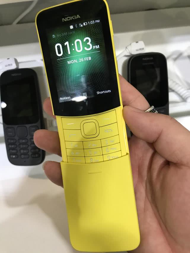 诺基亚8110复刻版登陆中国，售价499元可待机17天-36氪