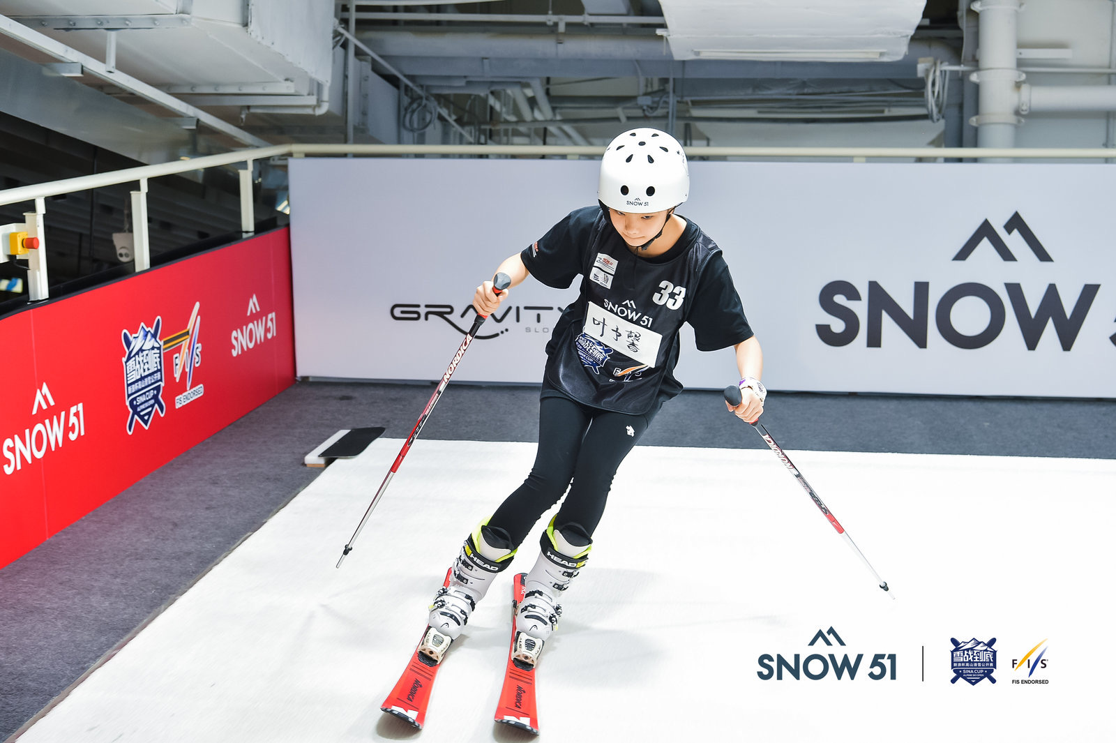 滑雪能成为城市健身方式吗？「 SNOW51」用门店培训+会员制+雪季旅行打了一个样本-36氪