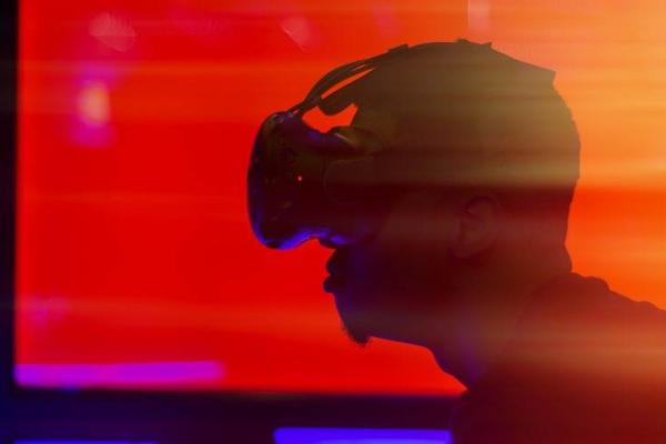 36氪首发|VR技术服务商「STEPVR」获近亿元融资，想要打造“头号玩家”式的虚拟世界-36氪