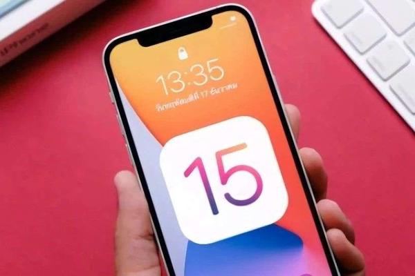 苹果iOS 15正式版上线：这 20+个实用功能告诉你值不值得升-36氪