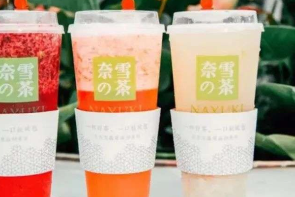 奈雪的茶2021年财报：全年收入43亿元、活跃会员复购率35%，今年预计新开店350家-36氪