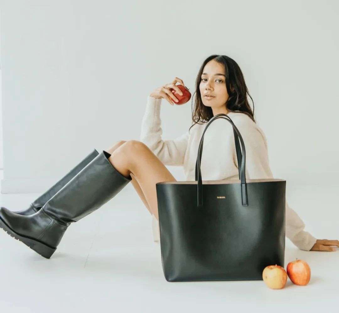 苹果皮革来了，渣渣也能做成鞋和包-36氪