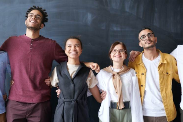 国外创投新闻 | 美国洛杉矶企业「Welcome Tech」新一轮融资3000万美元，帮助移民解决金融服务、医疗问诊等难题-36氪