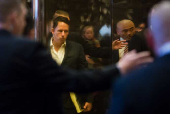 彼得·蒂尔曾经是大公司的“缔造者”，如今他变成了科技巨头的“拆台者”-36氪