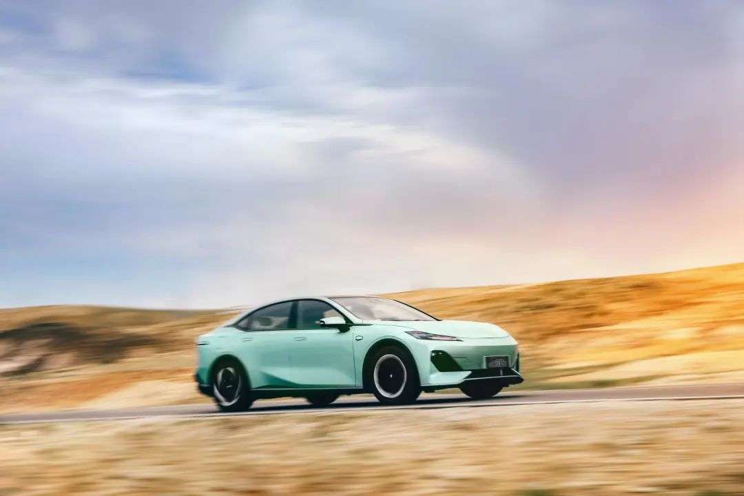 深蓝SL03：有性价比没惊喜-36氪