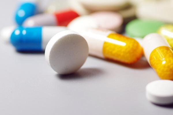 市场日报 | 防疫抗感成最强主线，熊去氧胆酸概念狂飙，宣泰医药4个交易日股价翻倍；地产股重挫，航空航天概念冲高-36氪