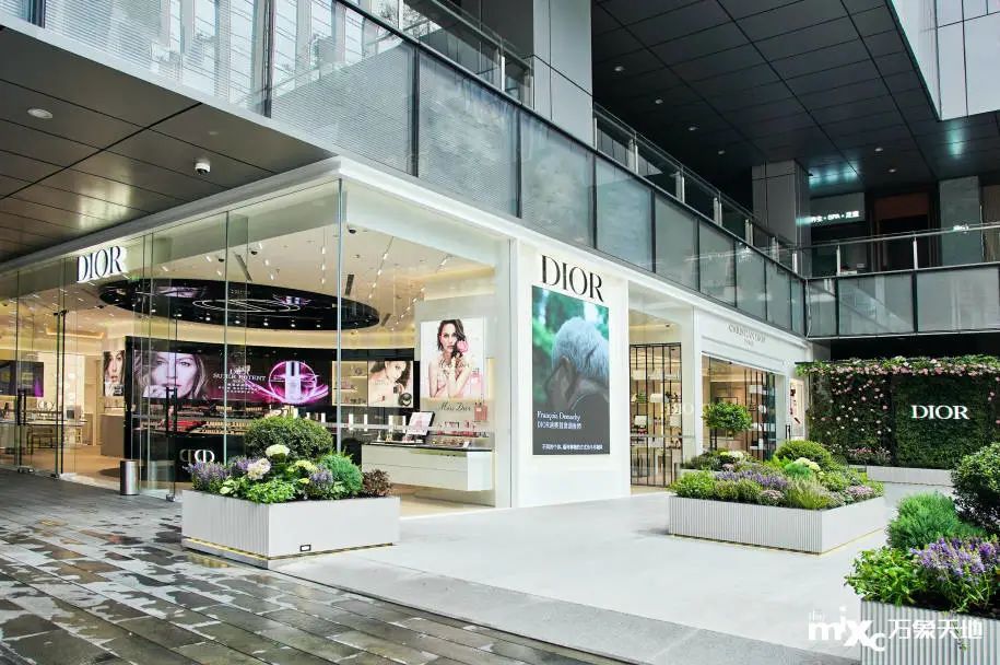 大牌门店数4年翻一番，深圳奢侈品市场的容量有多大？-36氪