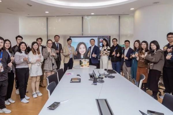 专访健合集团｜“全家营养健康”战略幕后的全球业务数字化支撑-36氪