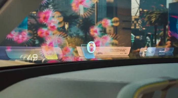 揭秘宝马Dee爆火的背后，透露出车载光学的阵营之争-36氪