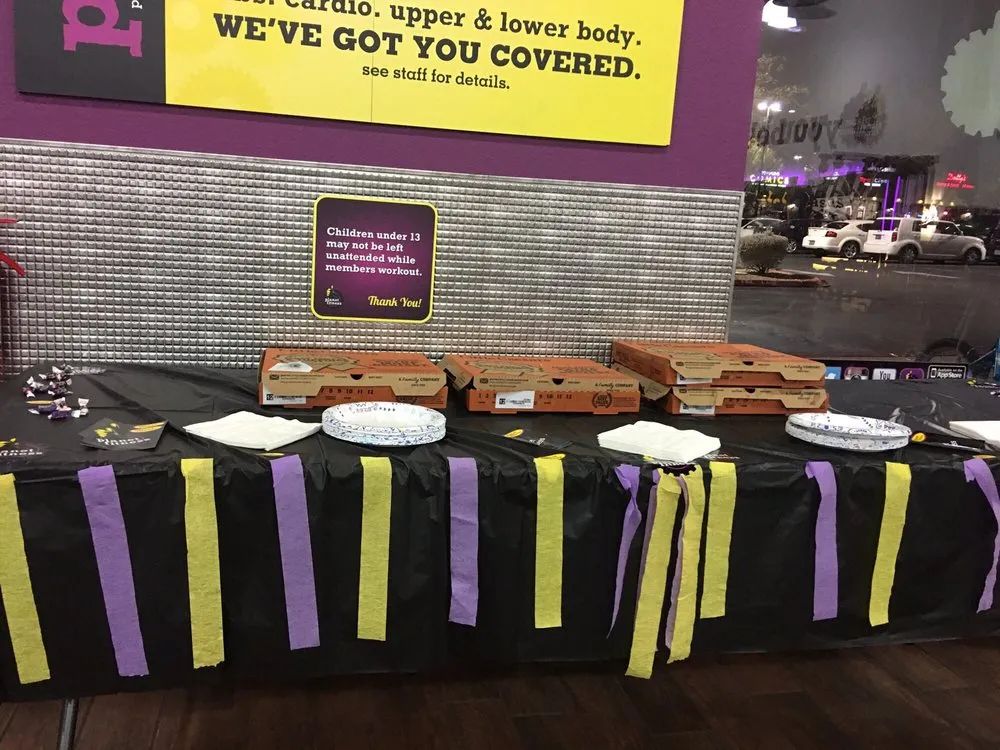 疫情逆势增长至2400家，美国平价健身房「星球健身」的绝地求生记-36氪