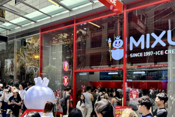 平价蜜雪冰城，狂卷海外CBD-36氪