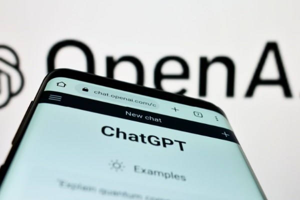 “火到爆炸”的ChatGPT，为何当不了智能客服？-36氪