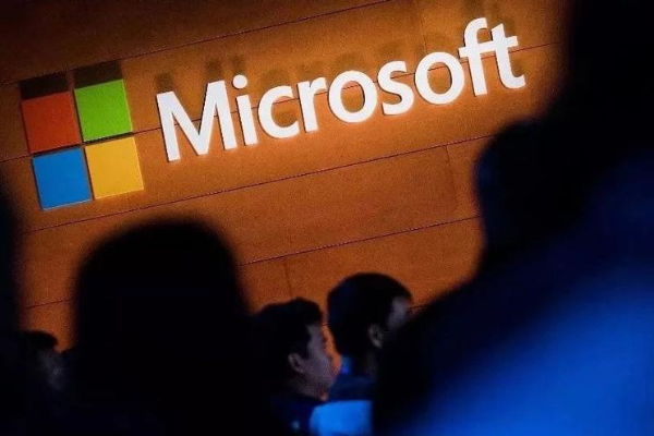 微软Bing日活用户破1亿，每日约1/3用户与Bing Chat交互-36氪