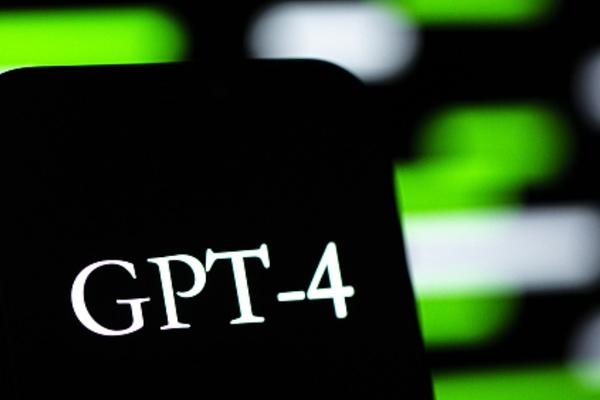 GPT-4震惊四座，中国创业者激战“小模型” | Future-36氪