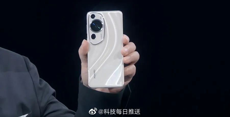 华为P60、Mate X3重磅发布，4488元起，折叠屏比iPhone还轻-36氪