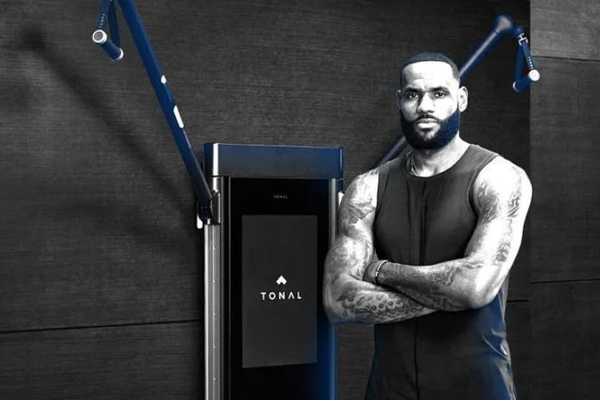 Tonal卖身不成，估值降10亿美元融到救命钱-36氪