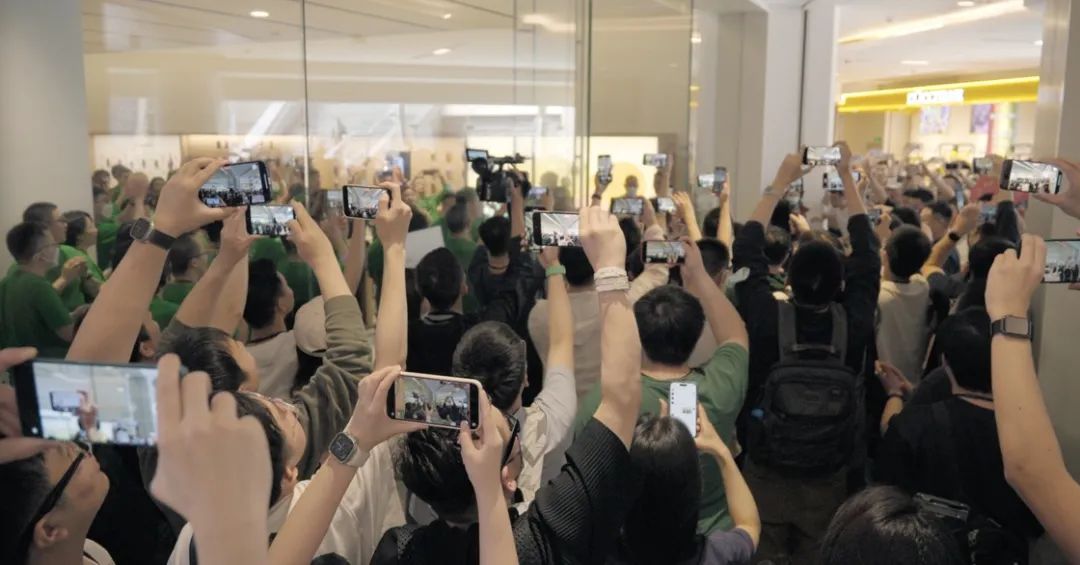 Apple Store 不只卖货，还有别人没学到的「灵魂」-36氪