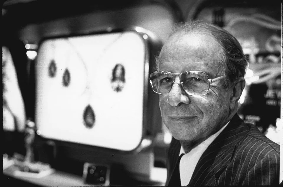 奢侈品牌背后的家族力量-36氪