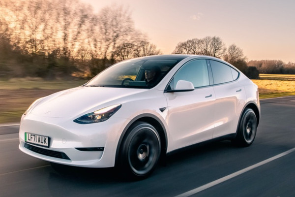 全新HW4.0特斯拉国产在即，上海工厂被曝停旧迎新，新款3车型交付开启-36氪