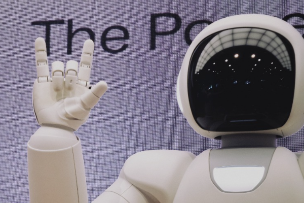 腾讯首次投资大模型，Minimax被曝完成2.5亿美元新融资-36氪