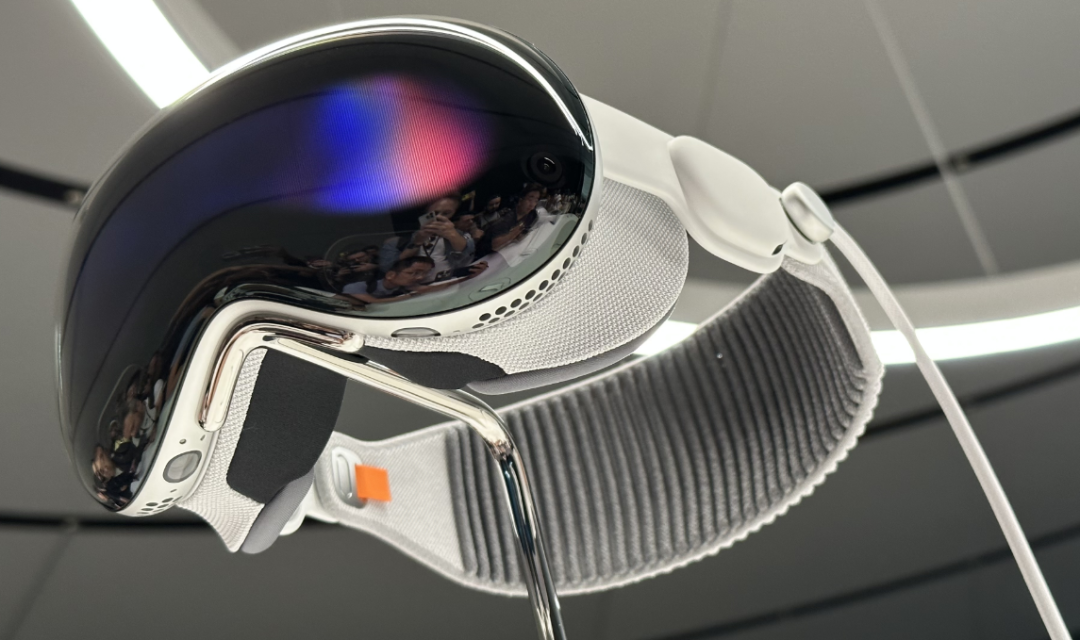 苹果首款头显Vision Pro发布，蓝思科技等产业链企业有望长期受益-36氪