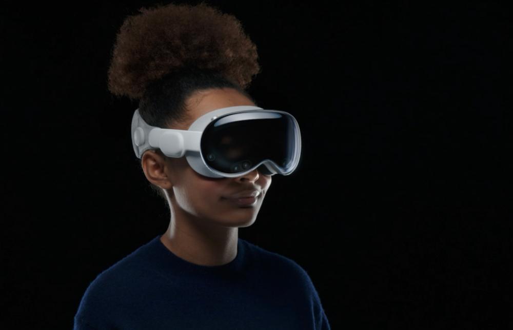 售价25000元，苹果这款VR眼镜给了中国玩家哪些启示？-36氪