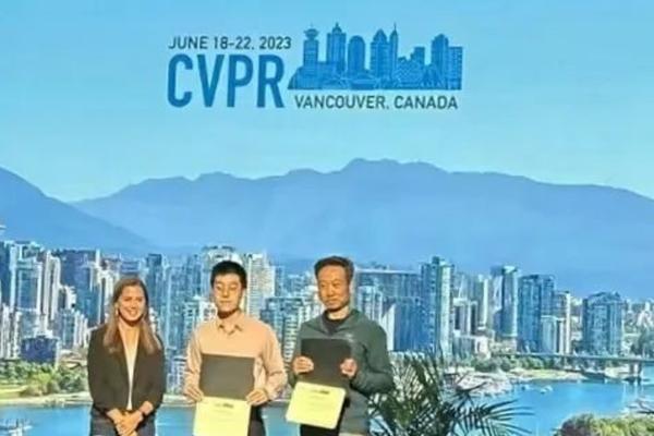 CVPR最佳论文：大模型成就端到端自动驾驶｜焦点分析-36氪