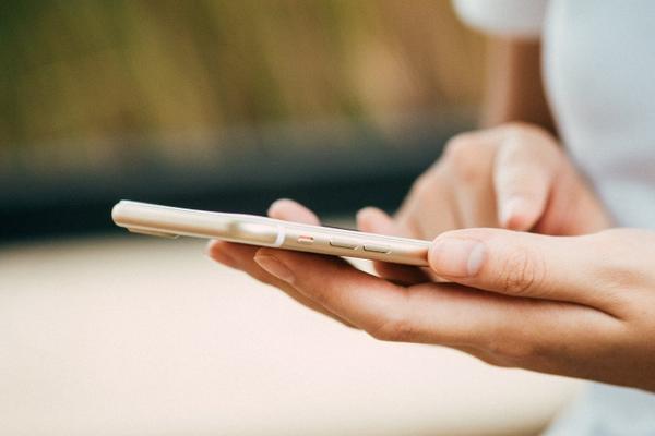 QuestMobile2023全景生态流量半年报告：用户12.13亿，小程序入口稳固、抖音小程序崛起，智能设备成第二增长曲线-36氪