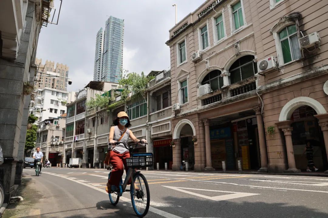 新型旅行特种兵，40度还坚持Citywalk-36氪