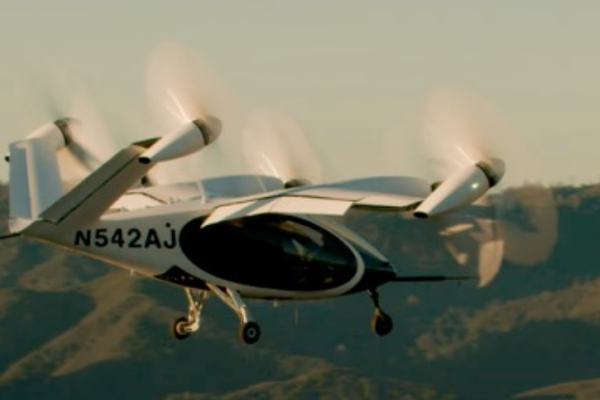 马斯克的新车Model A发布，210万一辆，还卖爆了-36氪