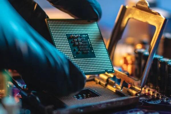 骁龙8 Gen4或全面换用自研架构，ARM不乐意了-36氪