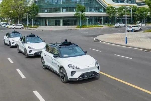 Robotaxi商业化落地，遥遥无期-36氪