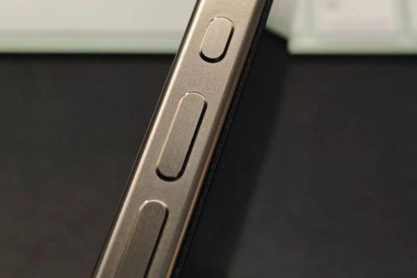 iPhone 15 Pro的Action Button按钮是鸡肋？那是你不会用-36氪