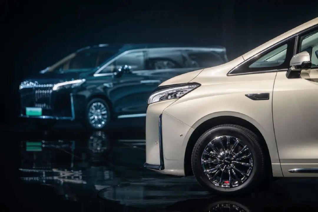 长城MPV来了，魏牌高山33.58万起，车长超5米4，埃尔法不香了吗-36氪