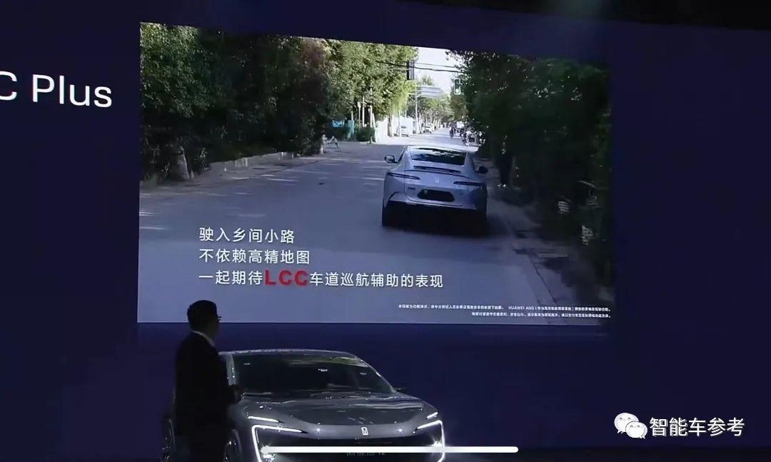 特斯拉确认推进FSD落地中国-36氪