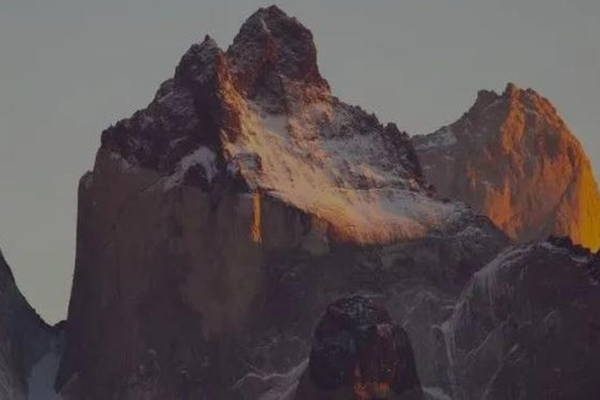 年度盘点：AI浪潮下，ToB软件落地进展如何？-36氪