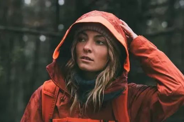 始祖鸟正式去IPO，700亿-36氪