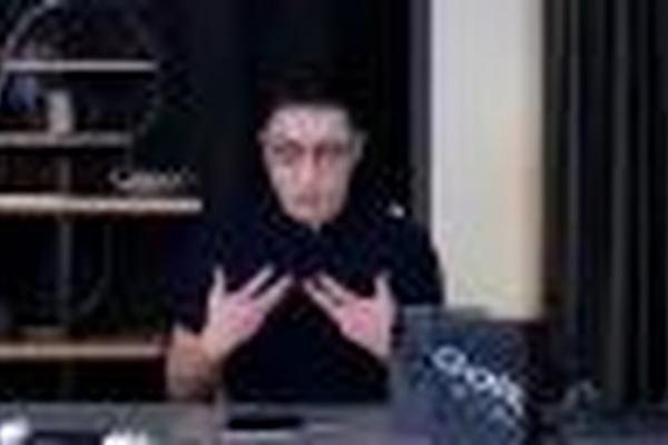 王自如被执行3383万余元：创立的ZEALER依然有进展-36氪