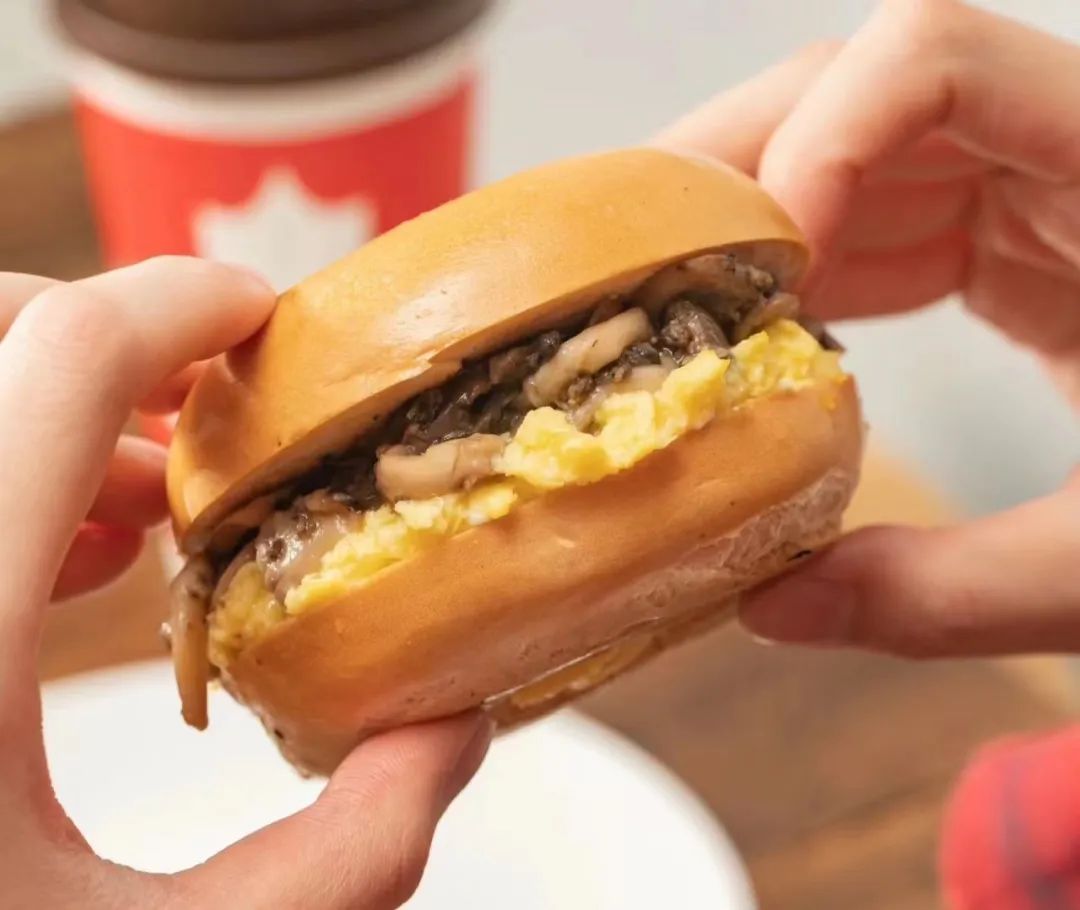 独家专访Tims：同比增长67%，“咖啡+贝果”是怎么做爆的？-36氪