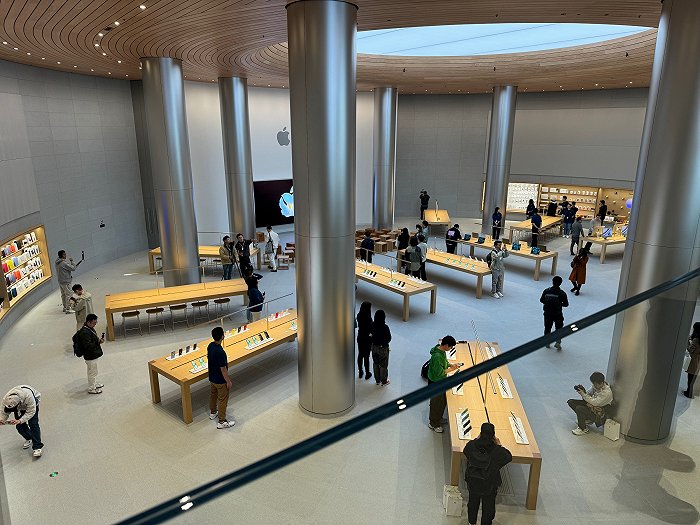 探访苹果Apple Store上海静安店，筹备团队超150人-36氪