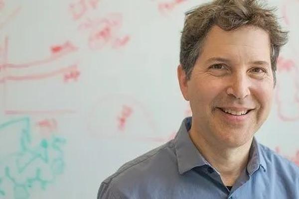 重磅，David Baker团队又一突破：首次利用生成式AI设计出全新抗体-36氪