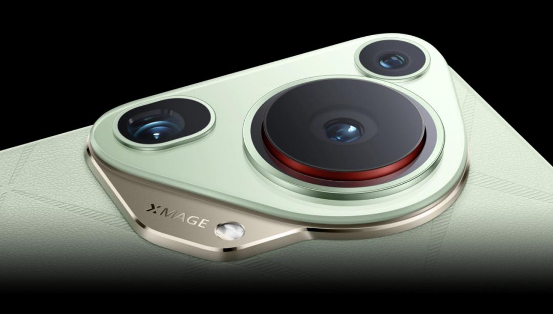 华为Pura70突袭开售，能从苹果手中抢回第一吗？-36氪