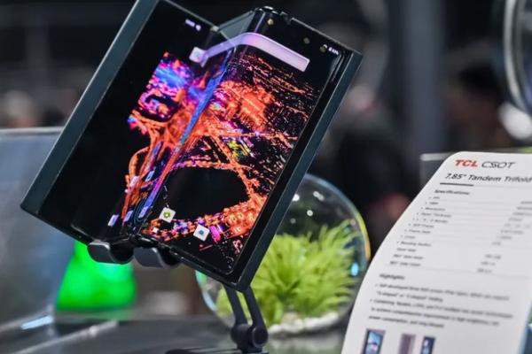 TCL华星CEO赵军：OLED市场在快速增长，车载显示是战略增长点｜最前线-36氪