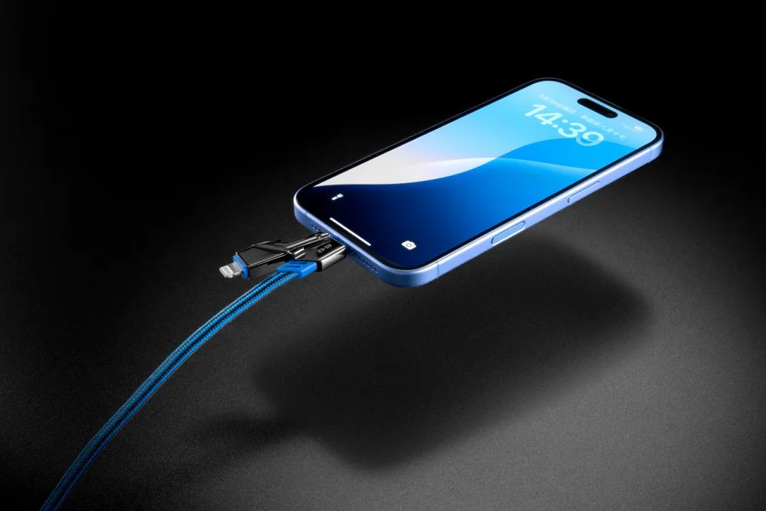 iPhone 16系列深度测评，标准版比Pro更值得买-36氪