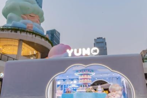 “YUMO云梦 2周年快闪”空降深圳，“IP经济”为何如此受年轻人青睐？-36氪