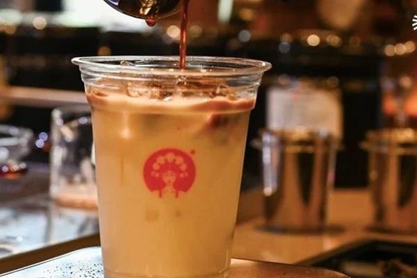 四年来首家，霸王茶姬启动赴美IPO-36氪