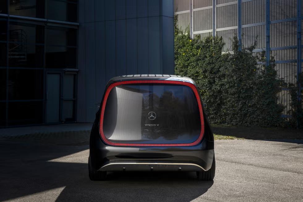 奔驰发布 MPV 概念车 VISION V，内饰科幻，前脸长了「8 块腹肌」-36氪