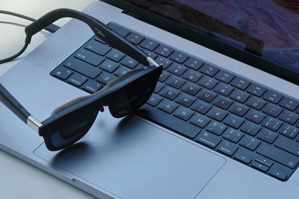 First Impression of XREAL One Pro: The "Flagship Large-Screen Version ...